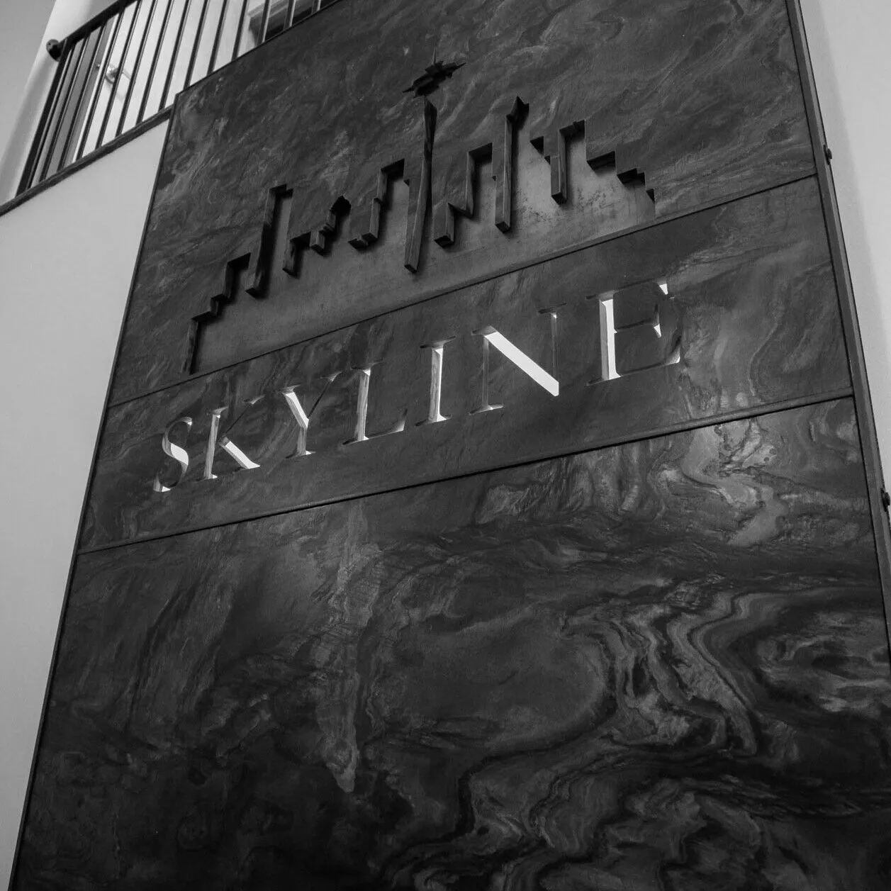 Skyline Tile: Premium Tile, Slabs, and Sinks for Your Home